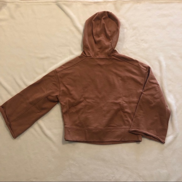 ALO Yoga | Tops | Alo Yoga Low Key Hoodie | Poshmark